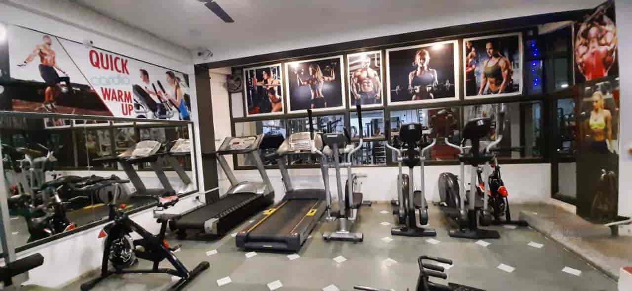 Health clubs near me store