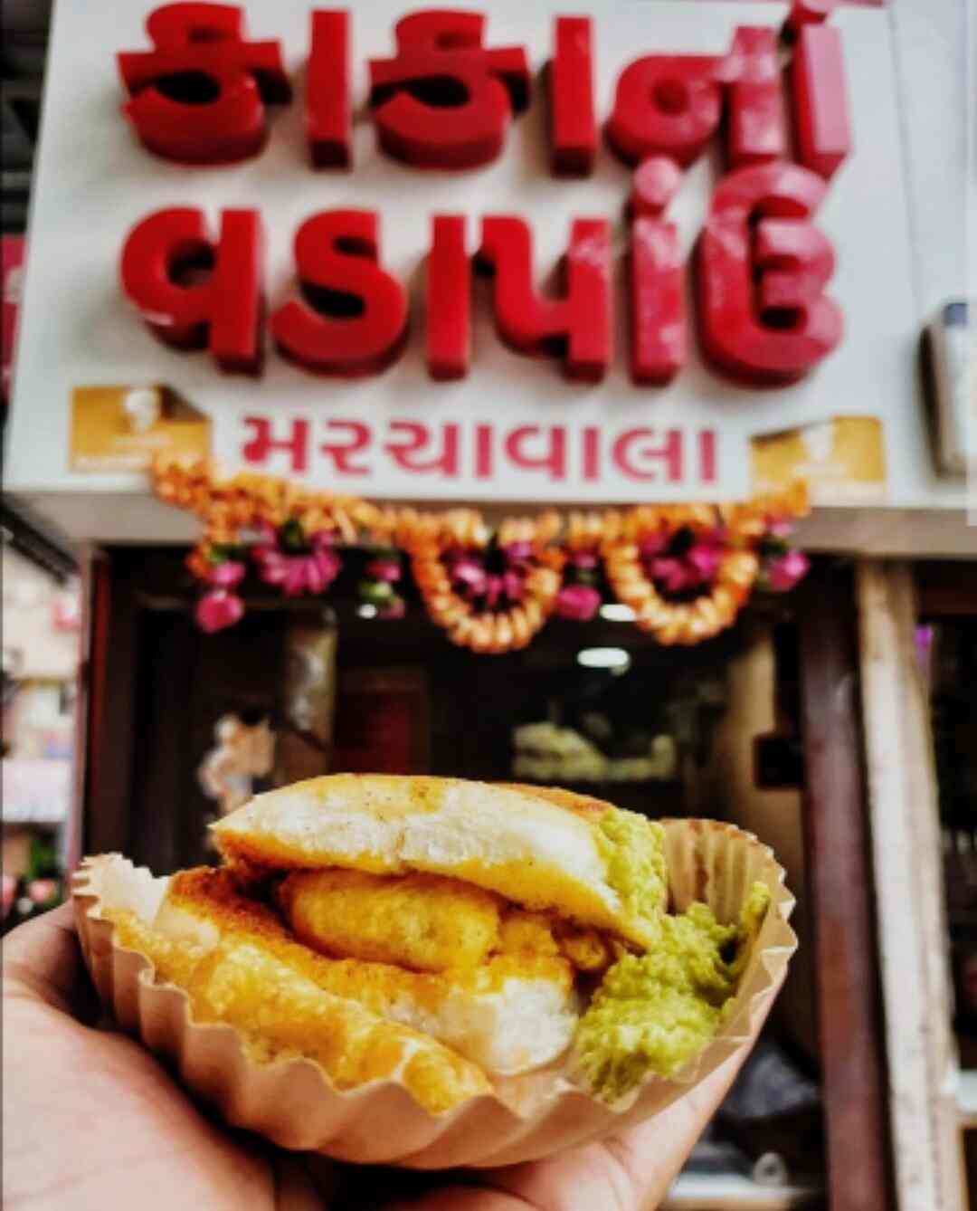 Kaka Na Vadapav Ankurwala in Naranpura Vistar,Ahmedabad - Order Food ...