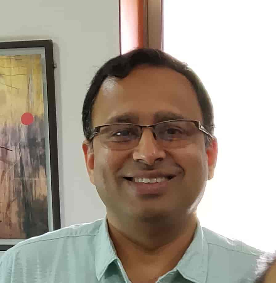 Dr Pranav Shah Senior Orthopedic In Sola Ahmedabad Book Appointment