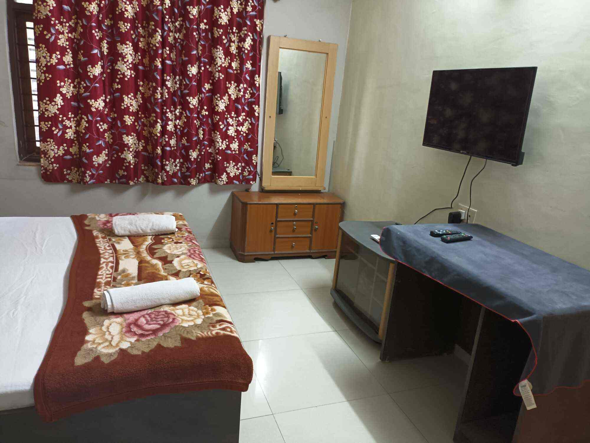 Book Uma Corporate Services in Satellite,Ahmedabad - Best Paying Guest Accommodations For ...