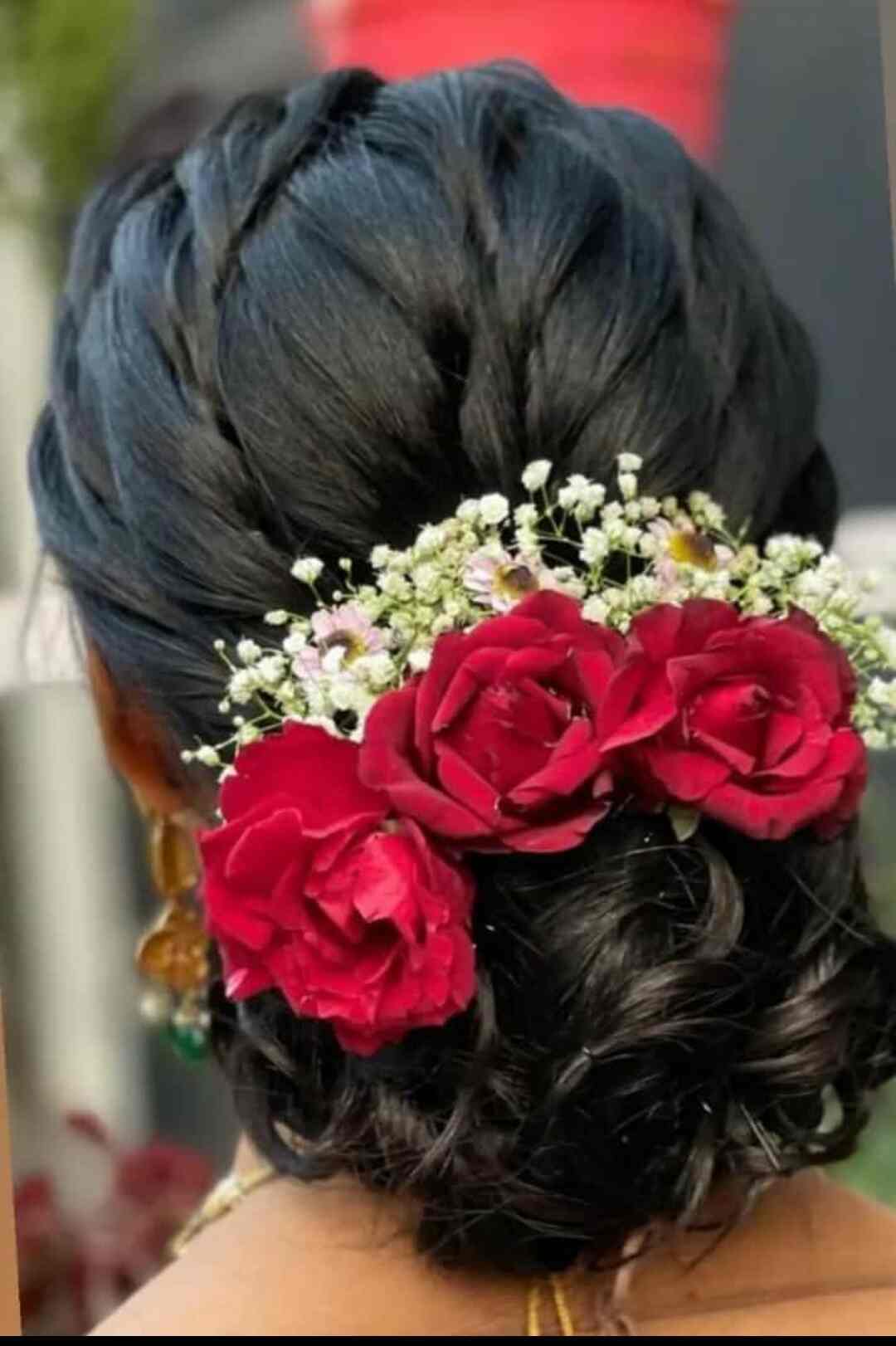 Radhi's Mehndi & Beauty Parlour in Khadiya,Ahmedabad - Best Beauty ...