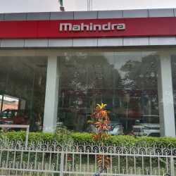 Top Mahindra Xuv700 Car Repair & Services in Acharya Nagar - Best ...