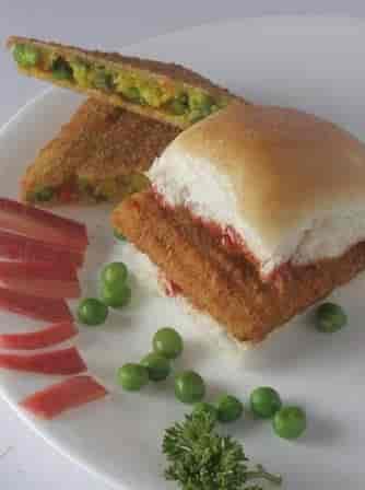Goli Vada Pav - Trimurti Chowk in Garkheda,Aurangabad-maharashtra ...