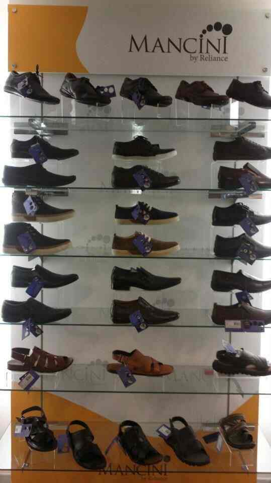 Reliance Footprint in Vijayanagar,Bangalore - Best Ruosh-Designer Label ...