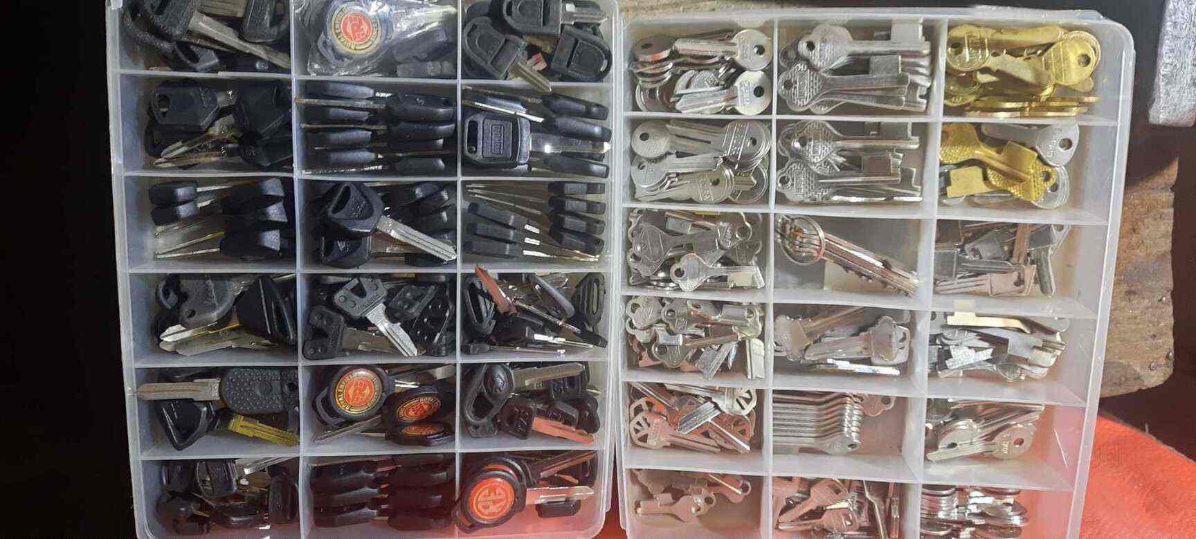 Top Duplicate Key Makers in Seshadripuram, Bangalore - Best Key Makers ...