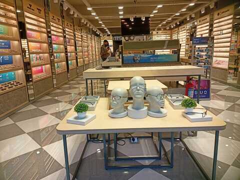 Top Lenskart in Remco BHEL Layout, Bangalore - Best Lenskart Frames ...