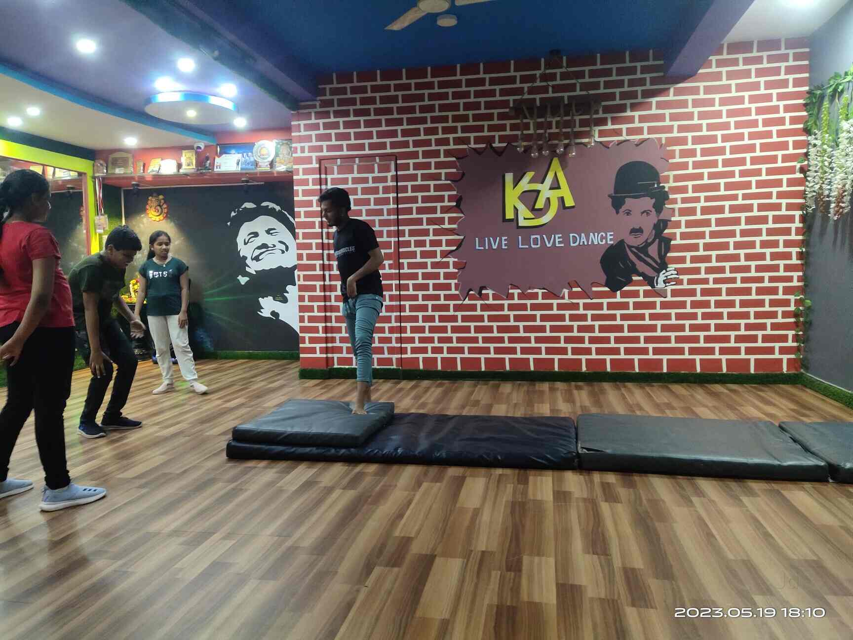 Karthik Dance Academy in Mahalakshmipuram Layout,Bangalore - Best Dance ...