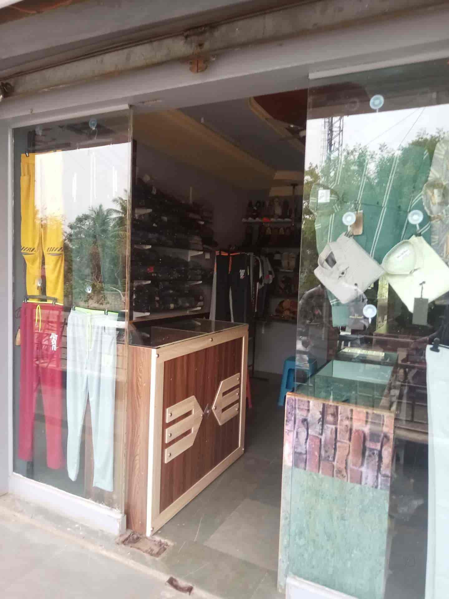 R P Fashion Hub in Baramati MIDC,Baramati - Best Men Readymade Garment ...
