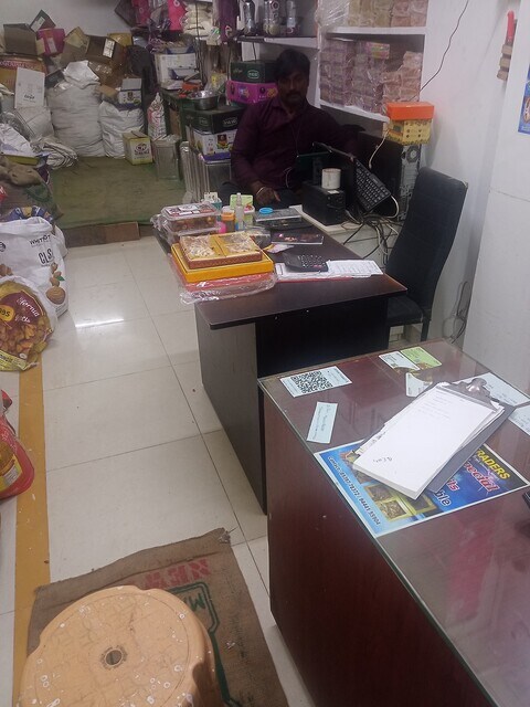 Srs Traders - Wholesaler from Sowcarpet, Chennai, India | Company Profile