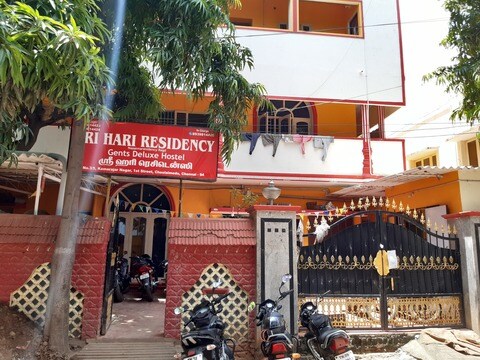 List of Top Hostels in Thangam Colony-Anna Nagar - Best Boys & Girls ...