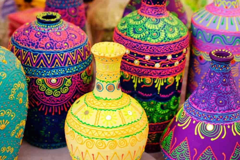 Wholesale handicraft suppliers store