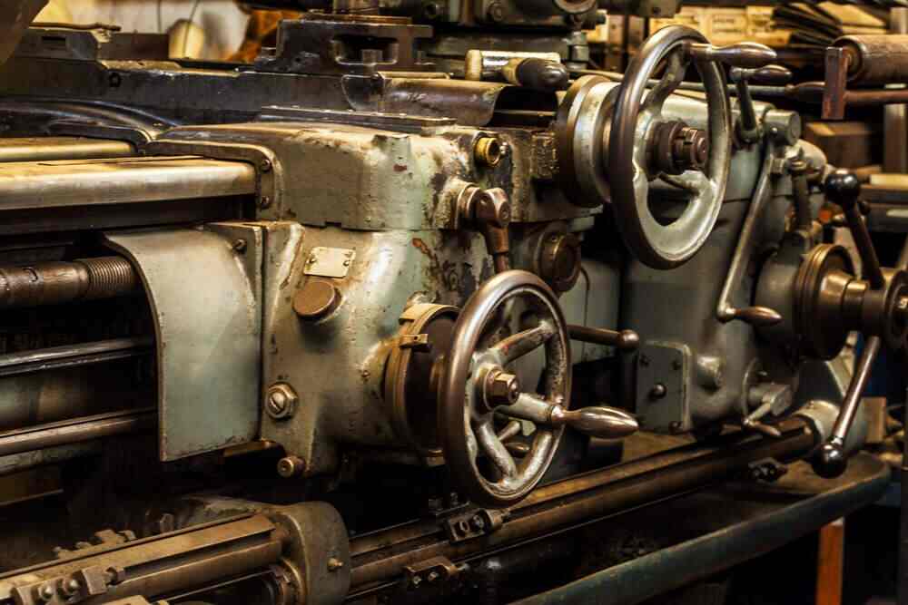 B K Machine Tools in Dhebar Road, Rajkot - Best Lathe Machine Dealers ...