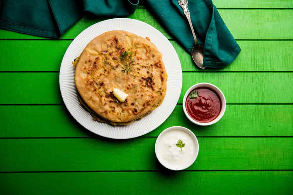 Paranthe Wali Gali in c r park,Delhi - Best Paratha Outlets near me in ...