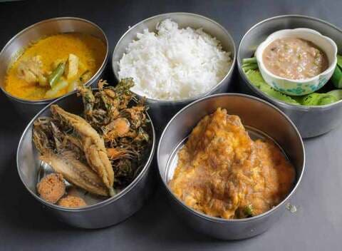 Top Tiffin Services in Mahila Mandal Road - Best Tiffin Home Delivery ...