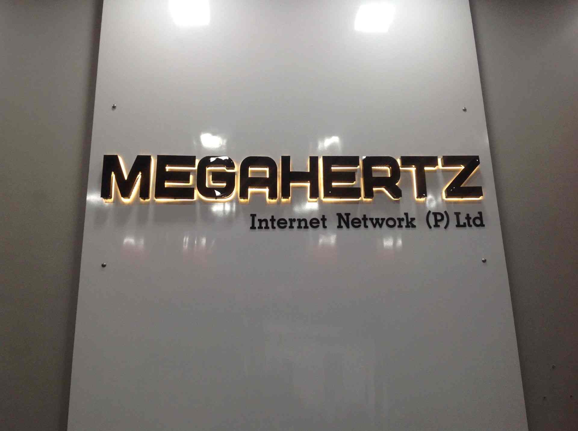 Megahertz Internet Network Pvt Ltd Dehradun City Internet Service megahertz-internet-network-pvt-ltd-dehradun-city-internet-service