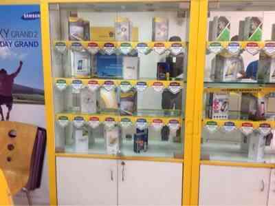 Spice Hotspot in Krishna Nagar,Delhi - Best Airtel-Mobile Phone Service ...