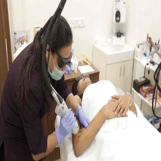 Sens Clinic in New Manglapuri,Delhi - Best Skin Care Clinics in Delhi ...