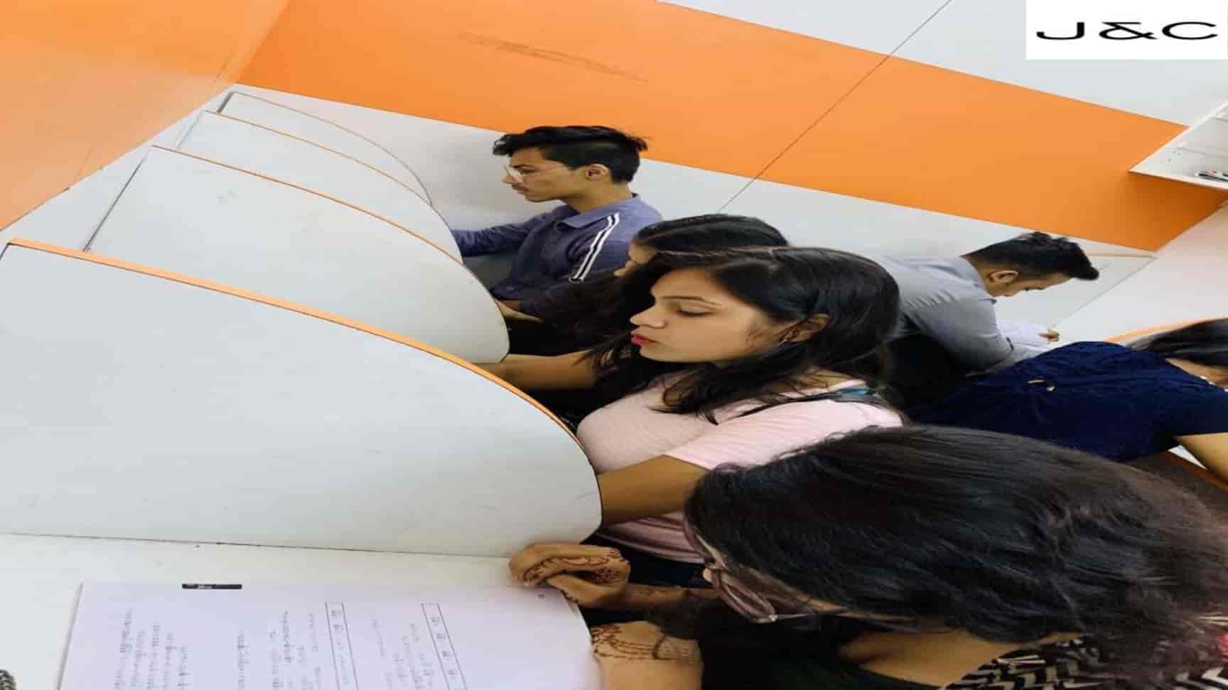 J & C Language School in Janakpuri,Delhi - Best Language Classes For French in Delhi - Justdial