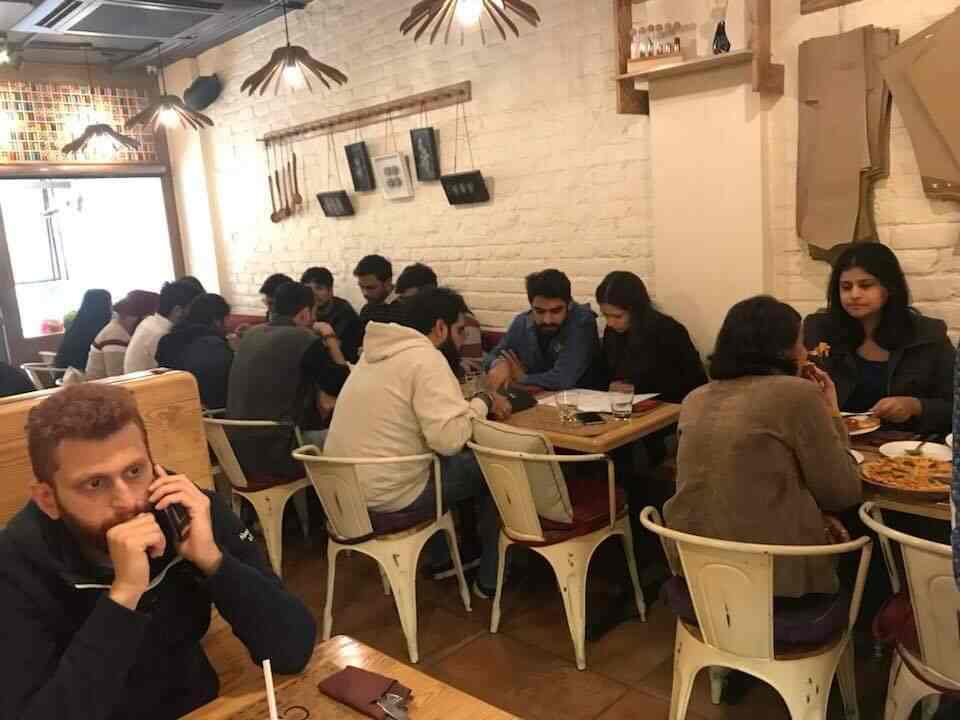 Cafe Yell in Defence Colony,Delhi - Order Food Online - Best ...