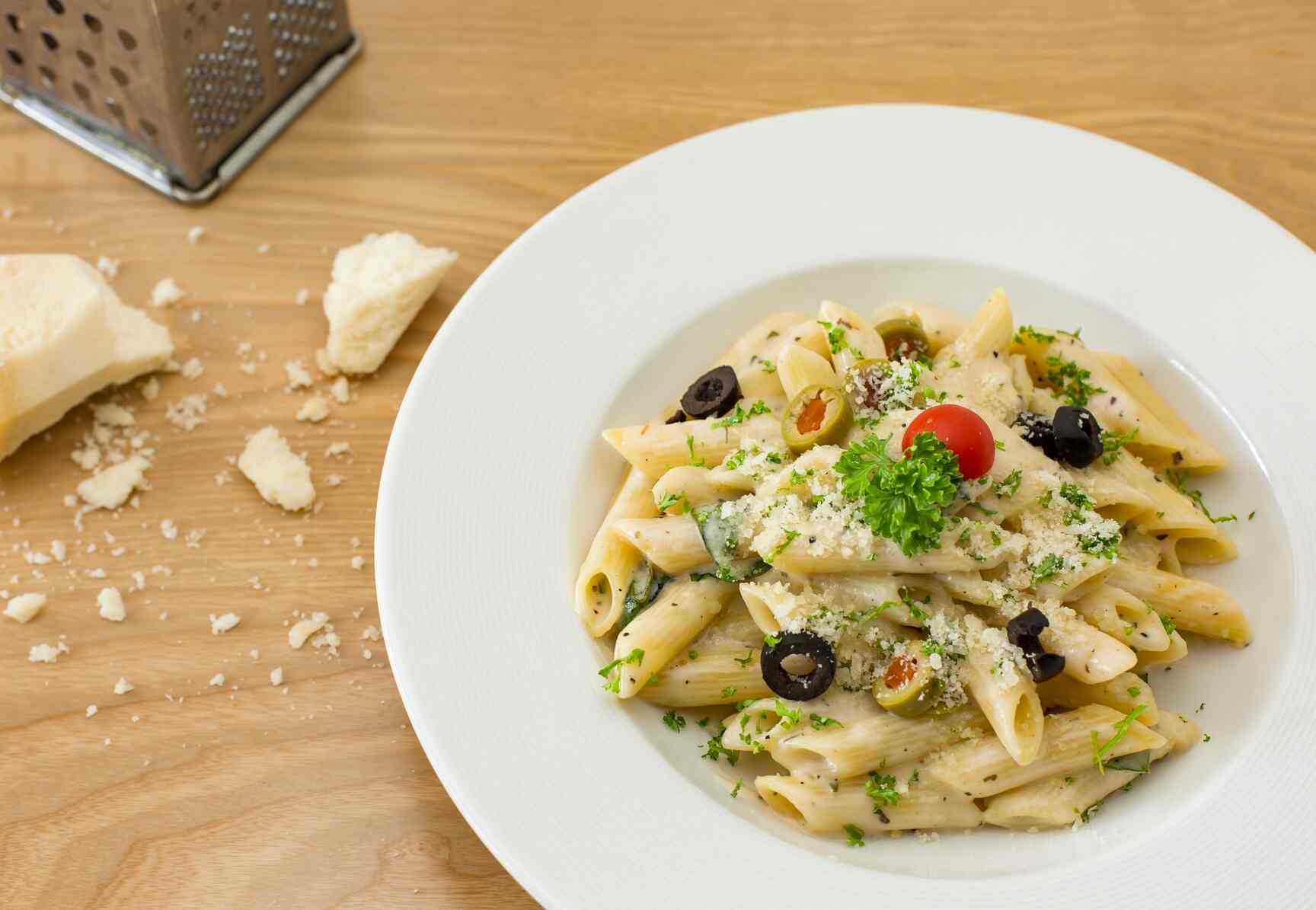 Cafe Yell in Defence Colony,Delhi - Order Food Online - Best ...