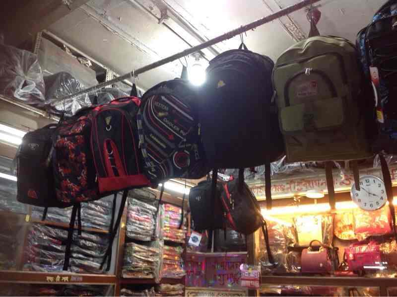 Dwarka Nath And Bros in Chandni Chowk,Delhi - Best Safari-Bag Dealers ...