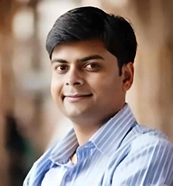 Dr. Sumit Gupta in Shalimar Bagh,Delhi - Best Aesthetic Dermatology ...