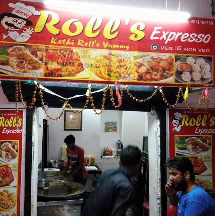 Roll's Expresso in Mukherjee Nagar,Delhi - Order Food Online - Best ...