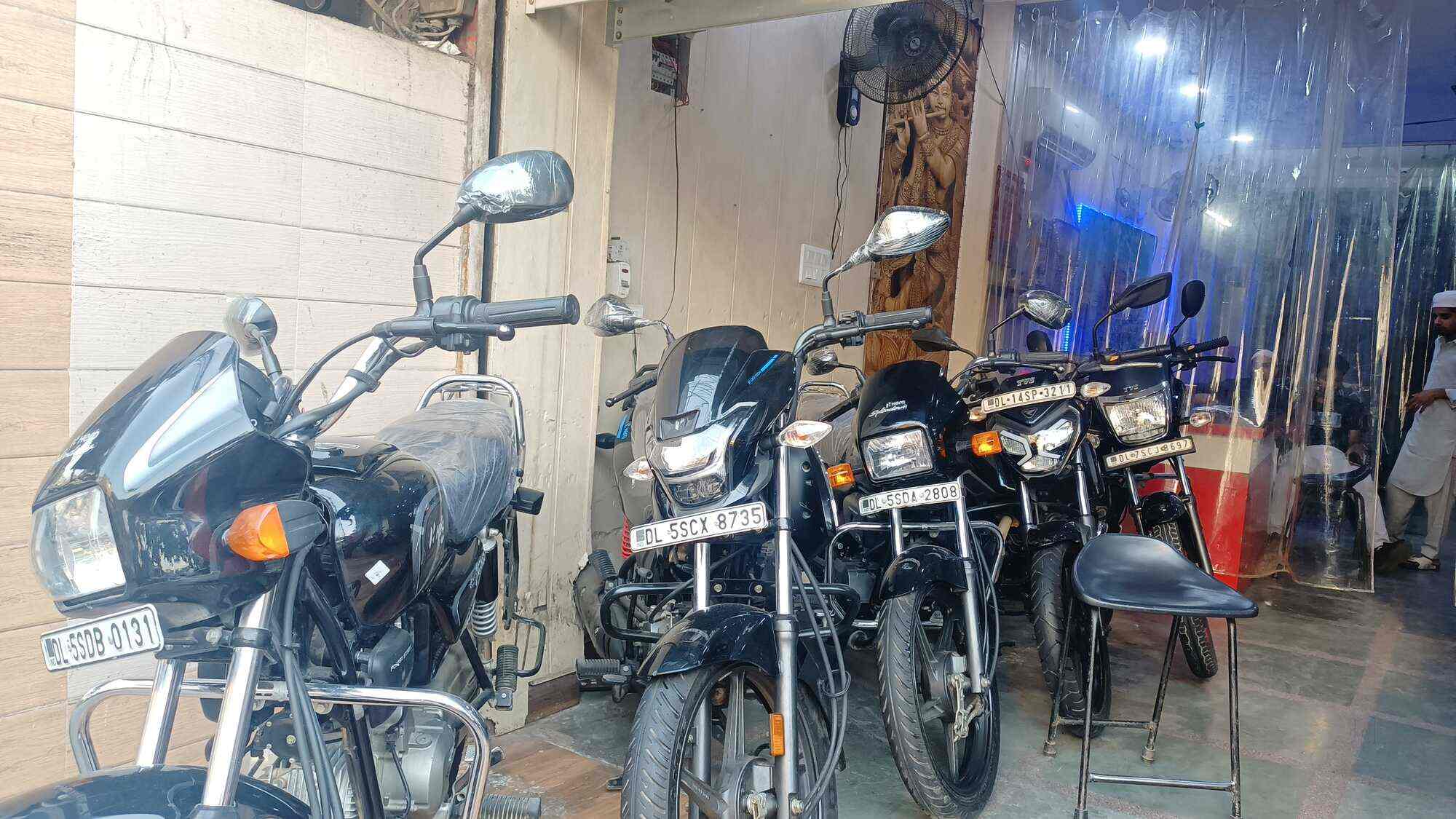 Chadha's Bobby Motors in Geeta Colony,Delhi - Best Motorcycle Dealers ...