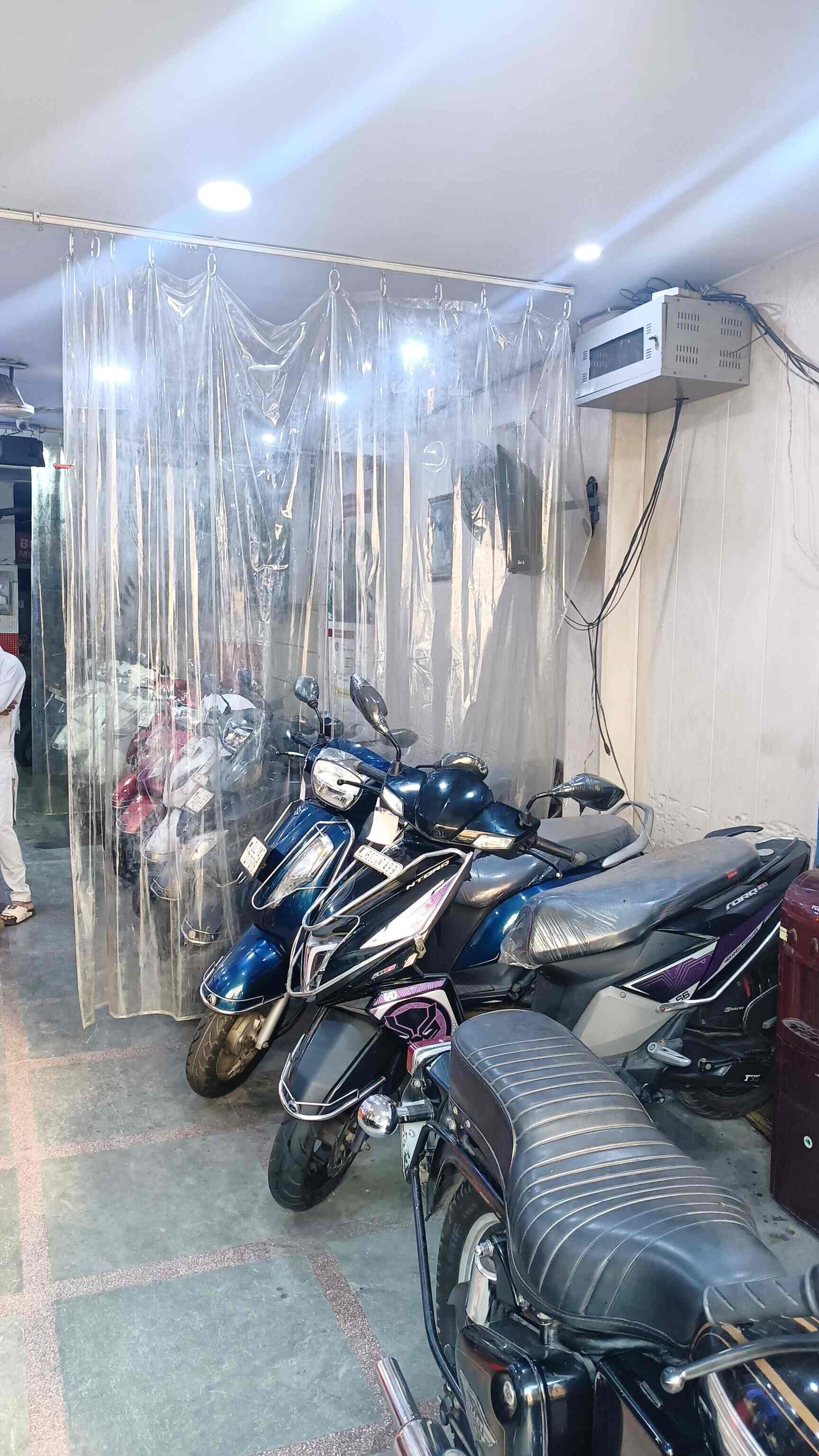 Chadha's Bobby Motors in Geeta Colony,Delhi - Best Motorcycle Dealers ...