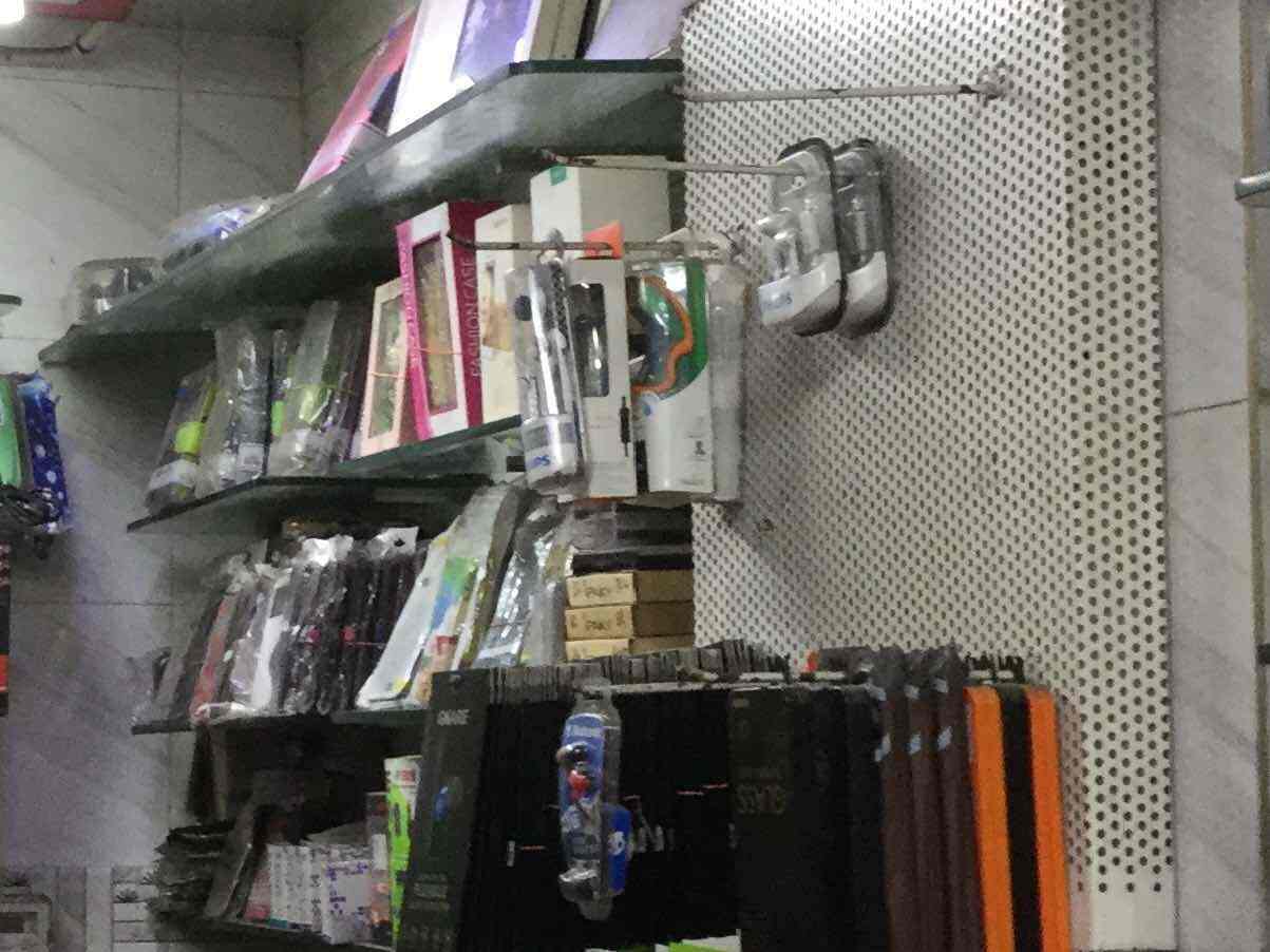 Mobile Palace in Model Town 2,Delhi - Best Apple-Mobile Phone Dealers ...