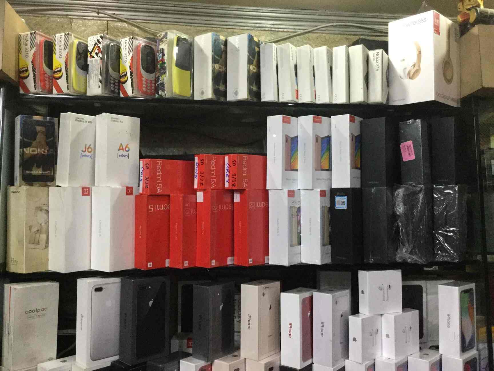 Mobile Palace in Model Town 2,Delhi - Best Apple-Mobile Phone Dealers ...