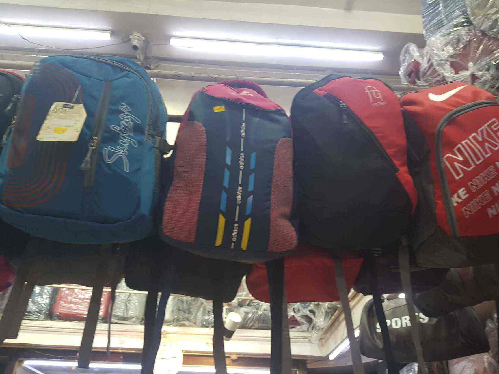 Dwarka Nath And Bros in Chandni Chowk,Delhi - Best Safari-Bag Dealers ...