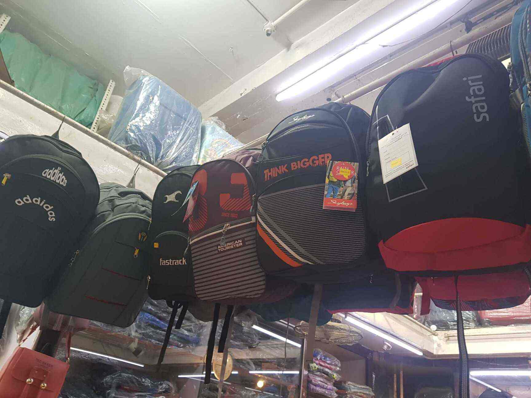 Dwarka Nath And Bros in Chandni Chowk,Delhi - Best Safari-Bag Dealers ...