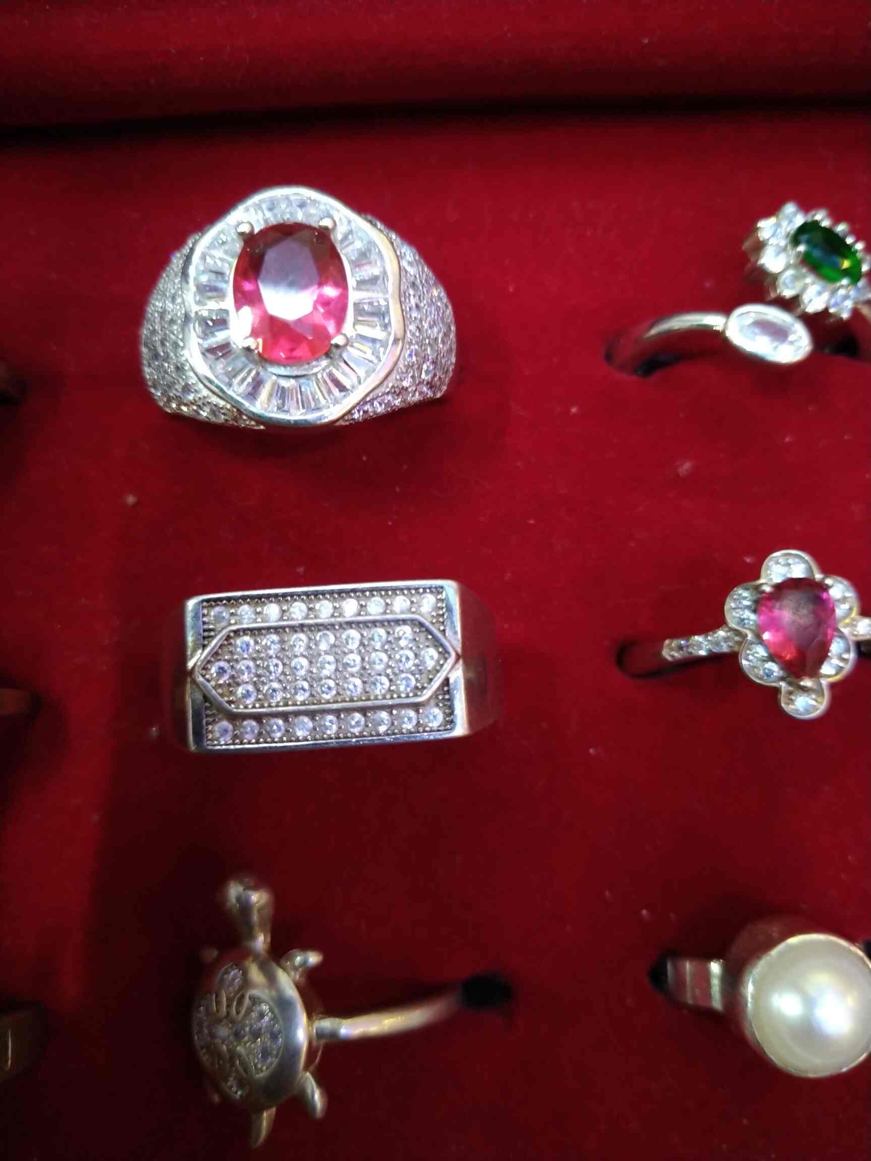 Krutinant Swarnkar in Shahdara,Delhi - Best Departmental Stores in ...