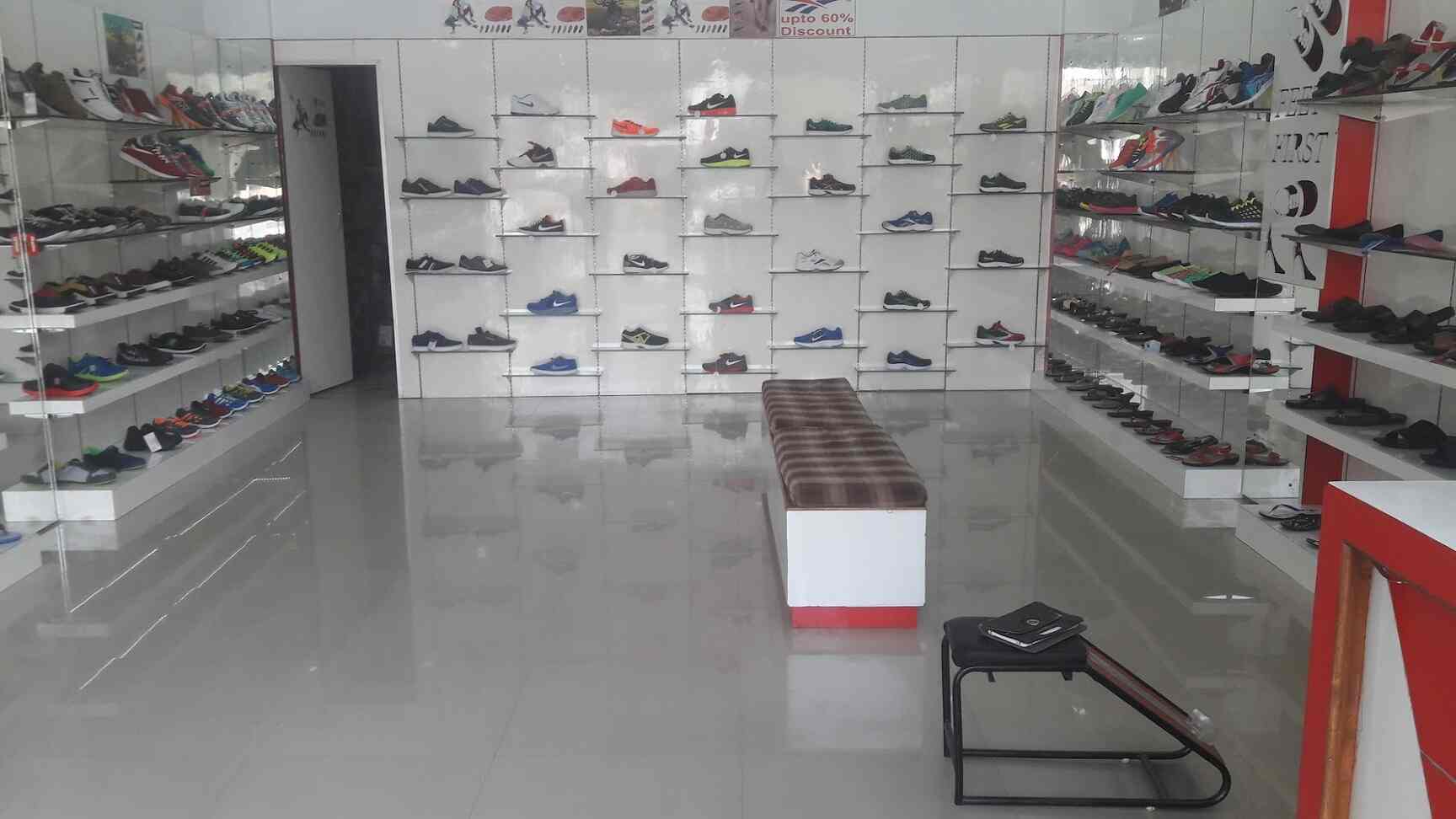 Feet First Footwares in Rani Bagh,Delhi - Best Sparx-Shoe Dealers in ...