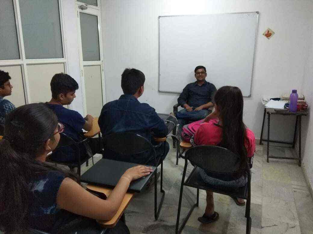 Yogit Classes in Gautam Nagar,Delhi - Best Maths Tutorials in Delhi ...