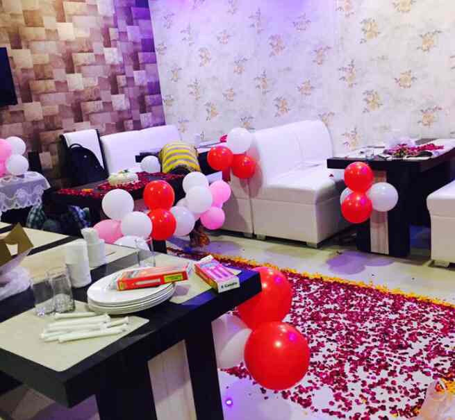 Top Inexpensive Restaurants (below Rs 500) in Greater Noida - Best ...