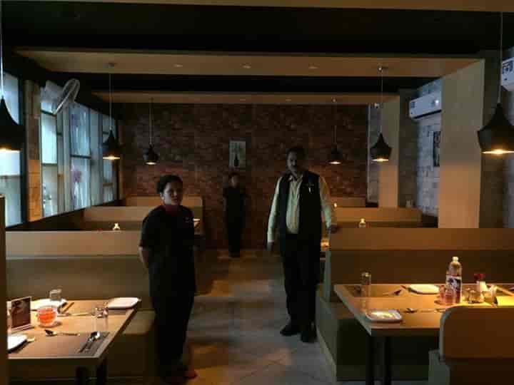 Max Fun Multicuisine Restaurant in Irumpanam,Ernakulam - Order Food ...