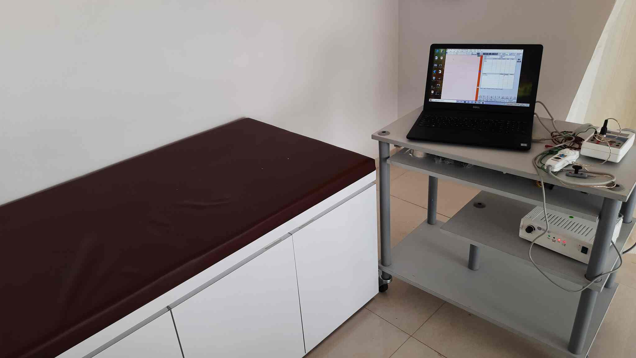 Dr. Thaker's Electrodiagnostics Clinic in B/H H.P. Petrol Pump ...