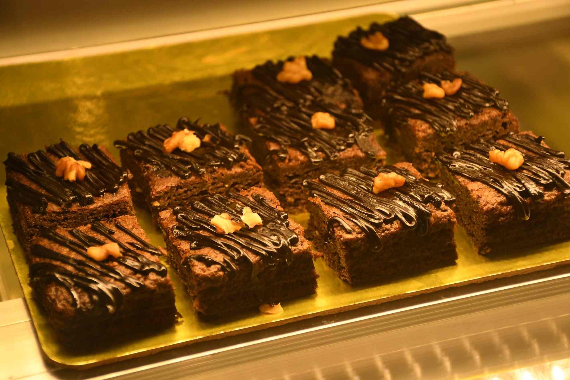 Cakes Amor in Dada Vaidya Chowk,Goa - Best Cake Shops near me in Goa ...