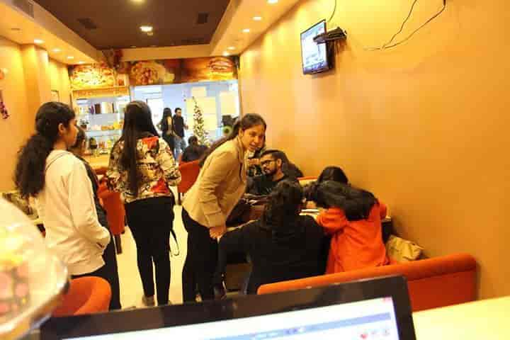 Cafe Cravings in Mehrauligurgaon Road,Delhi - Best Coffee Shops in Delhi - Justdial