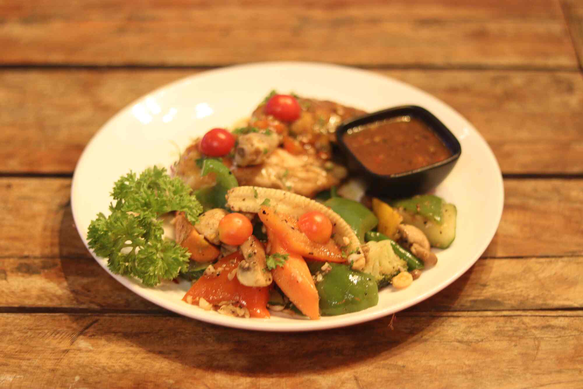 Food Frolic Restaurant in GURGAON SECTOR 83,Delhi - Best North Indian ...