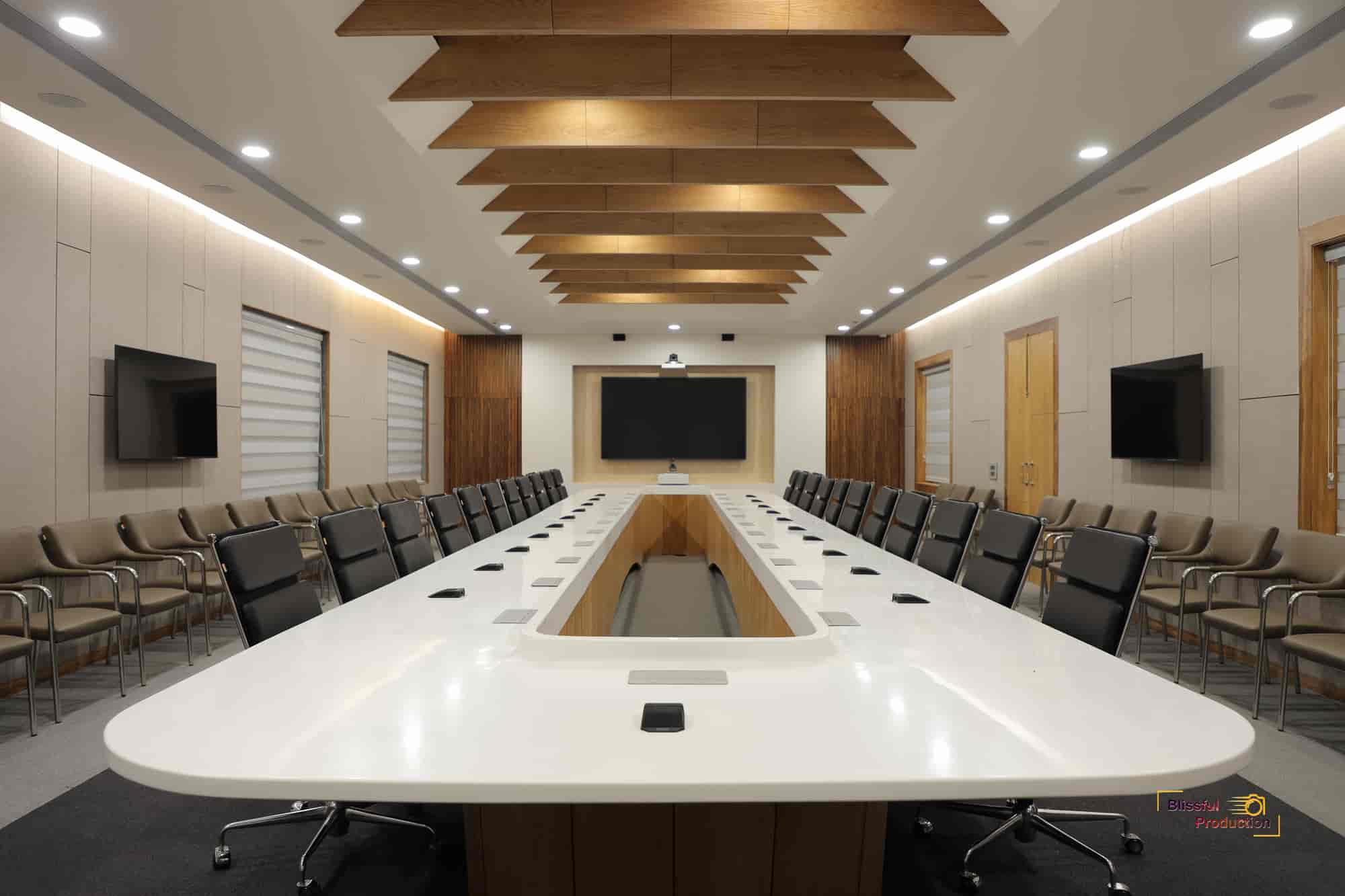 Top Still Photographers in Guwahati - Best Photographers-still near me ...