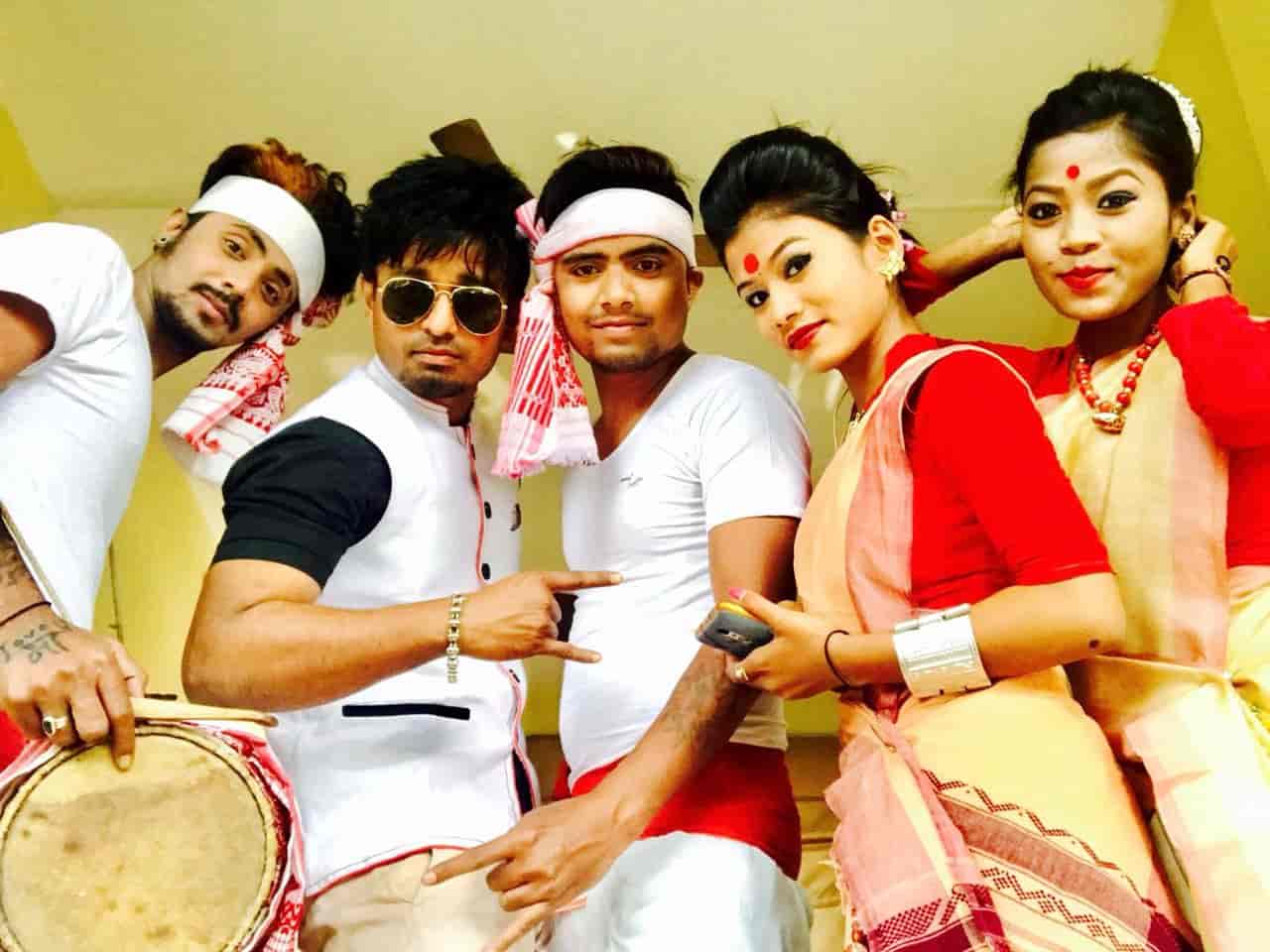 Nekib's Dance Factor in Maligaon,Guwahati - Best Dance Classes in ...