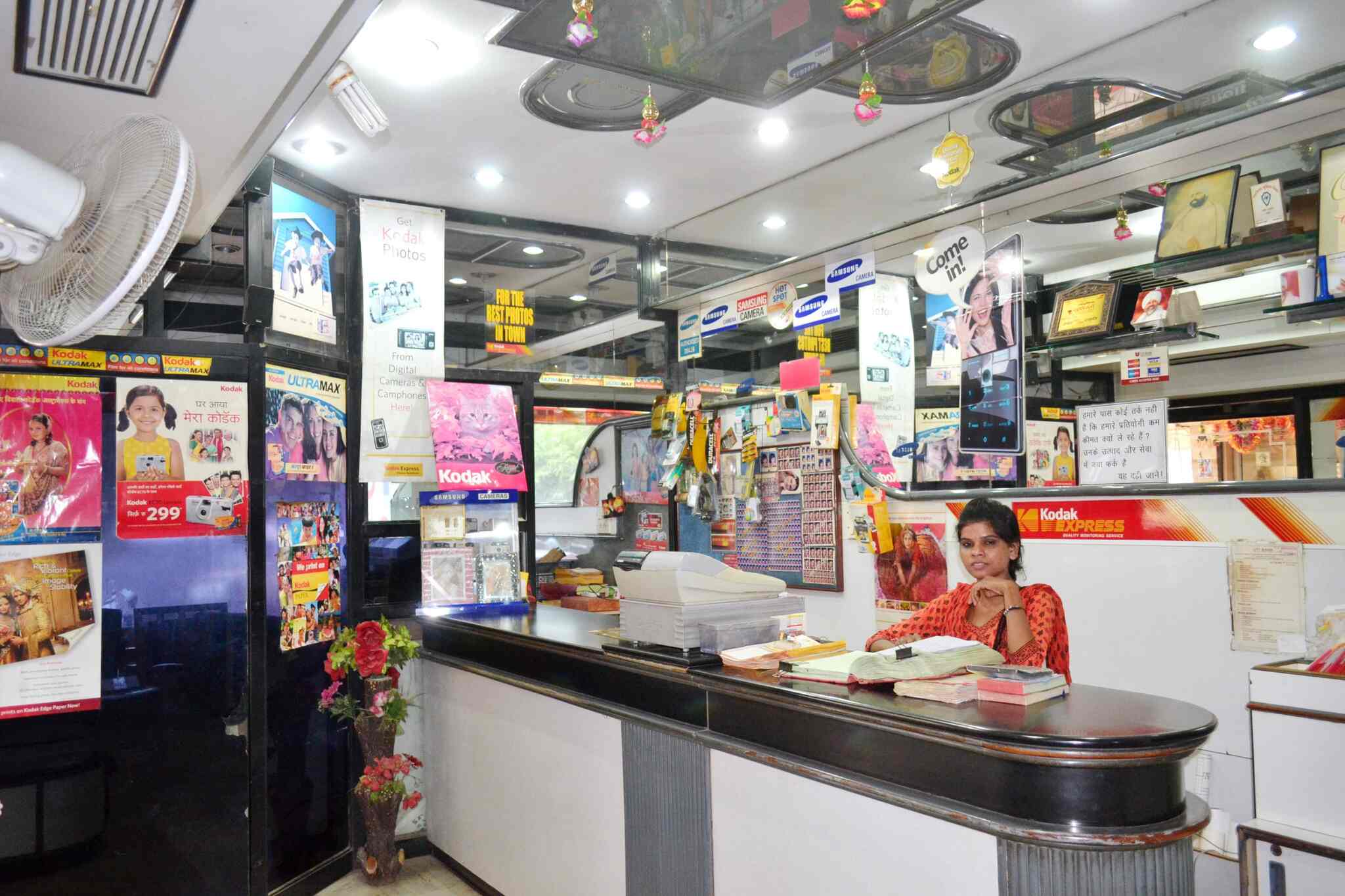 Hot Spot Color Lab (Closed Down) in Gwalior Ho,Gwalior - Best near me ...