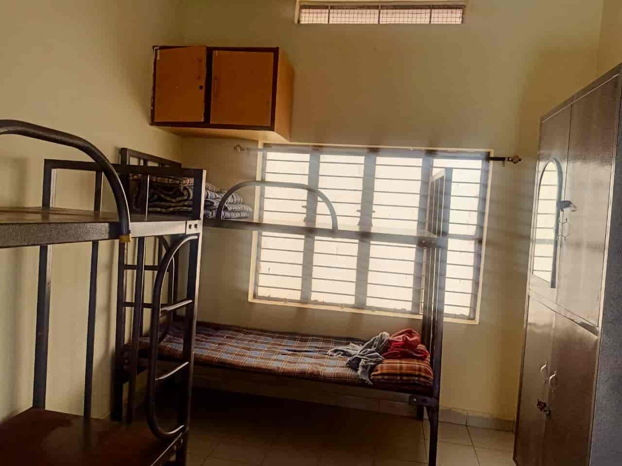 Shirdi Sai Gils Pg in College Road,Hospet - Best Paying Guest ...