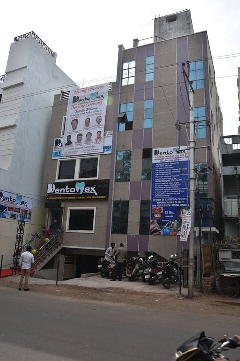 Dentomax Dentistry Implants And Facial Surgery Center in Basheer Bagh ...