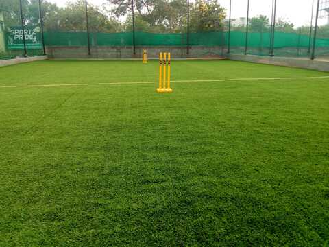 Top Box Cricket Courts in Hyderguda-Basheer Bagh - Best Indoor Cricket ...