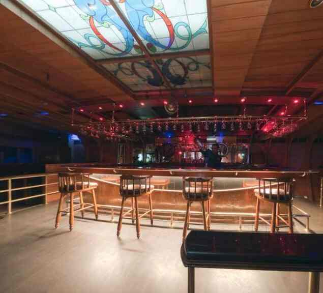 Pubs In Banjara Hills With Dance Floor | Viewfloor.co