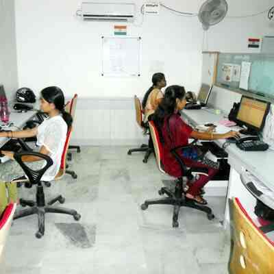 Redbus.in (Branch Office) in Hill Street,Hyderabad - Best Bus Services ...